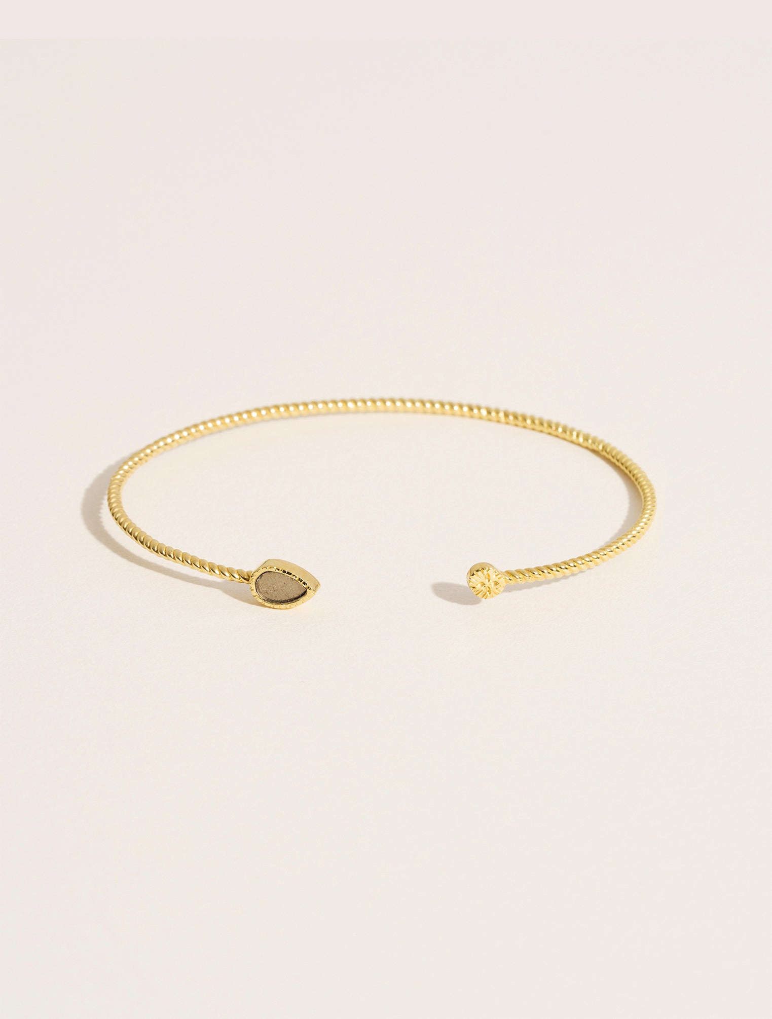 Jonc Bali Pierre de lune | Be Maad - Jonc fin en laiton doré à l'or fin 18K